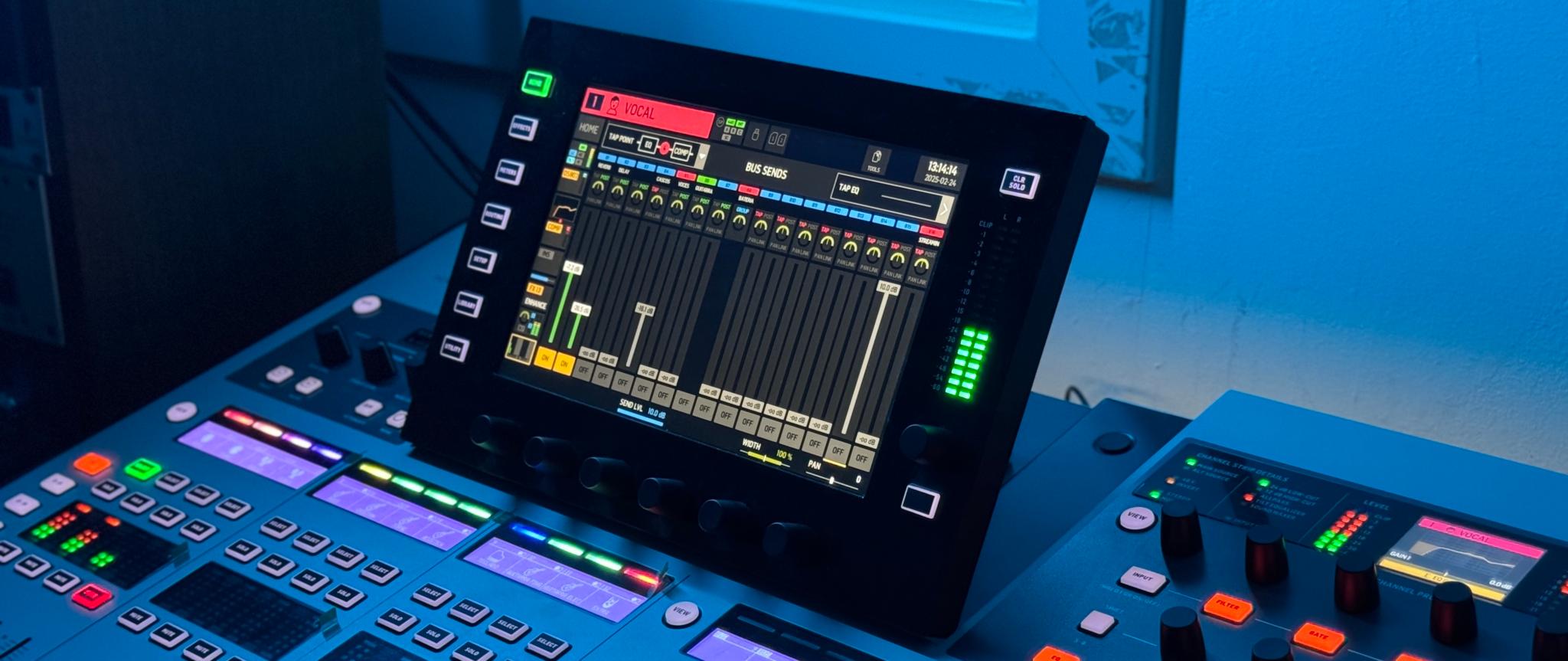 In-Depth Guide to Using Send vs. Insert Effects in Mixing