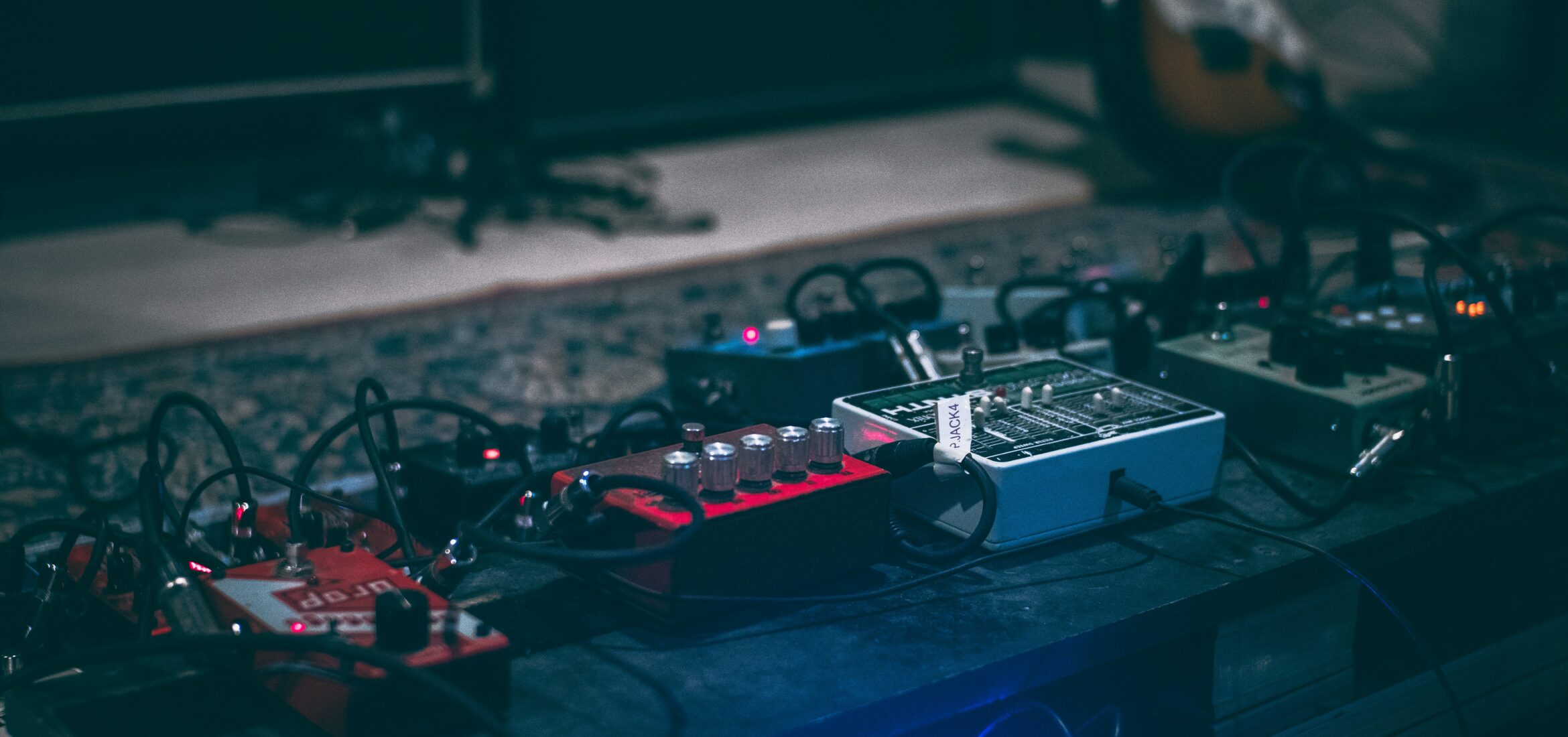 What is the Delay Effect? 5 Delay Types Analyzed