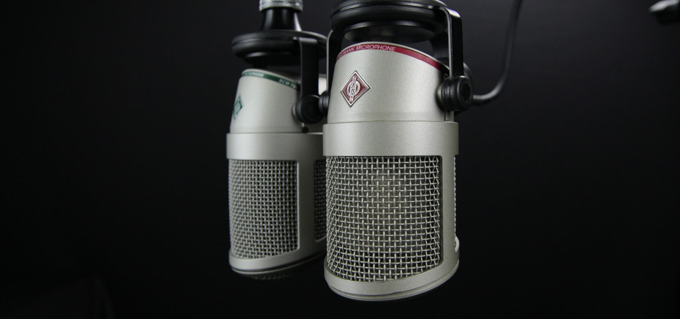 Stereo Microphone Techniques: A Guide to Stereo Recording